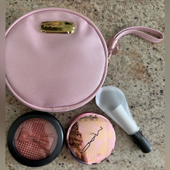MAC Cosmetics | Makeup | New Mac Makeup Limited Edition Bundle | Poshmark